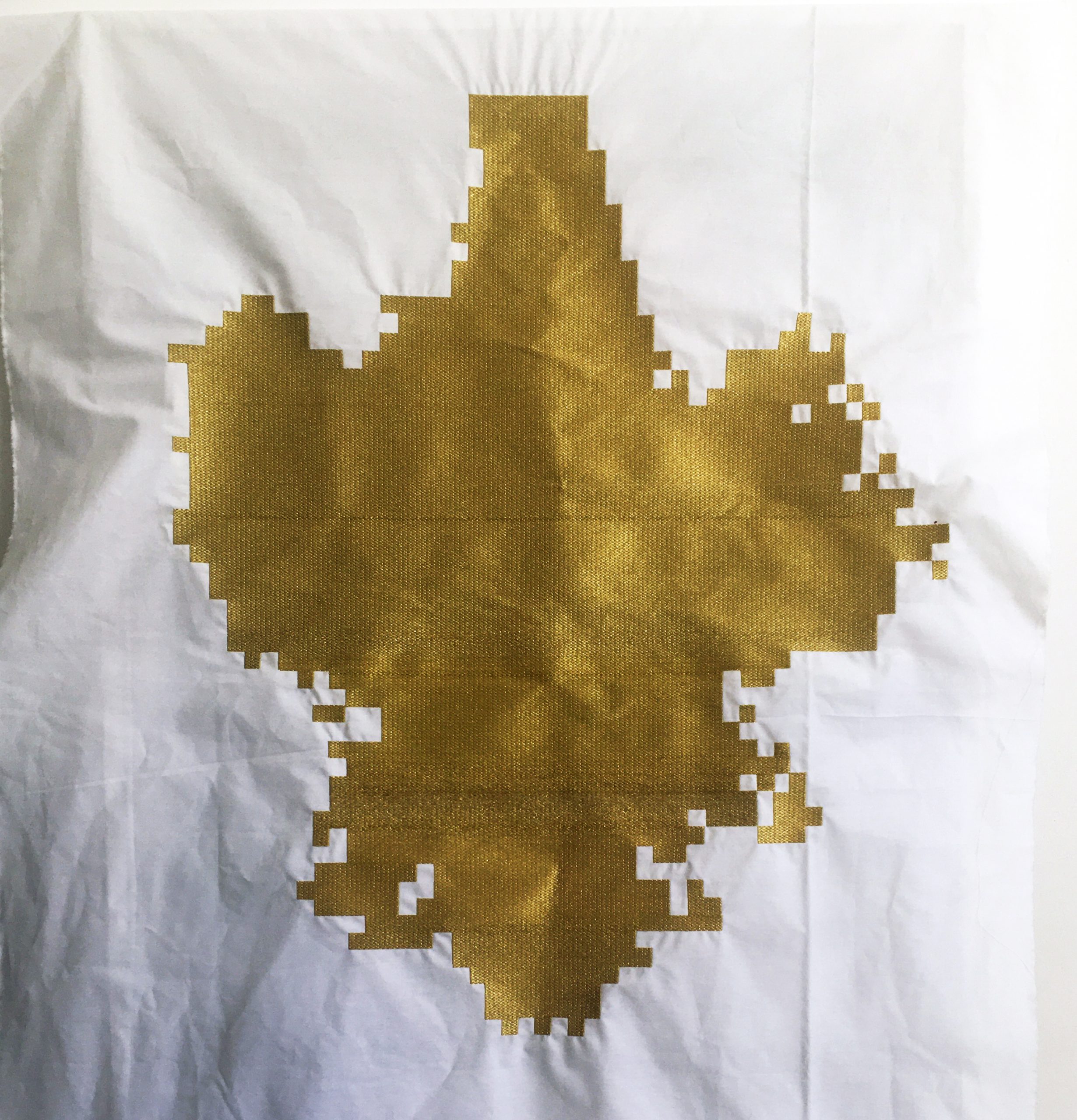 one piece of cloth – an “invented” emblem – Maria Varela